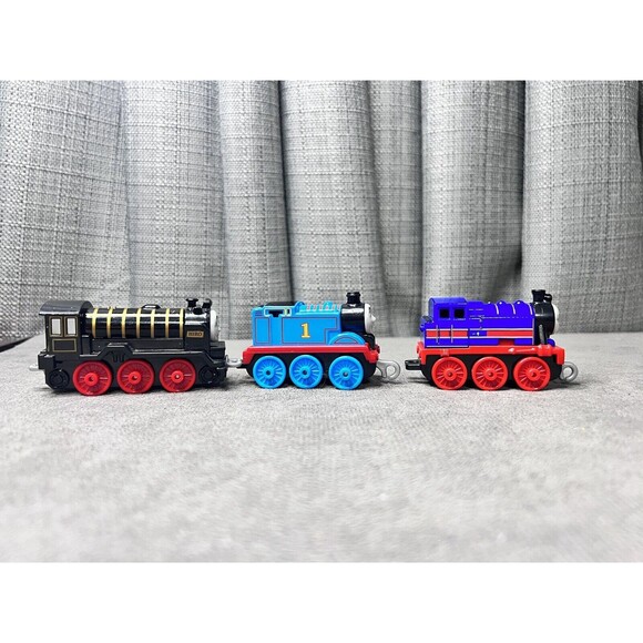 Toys | Thomas The Tank Engine Friends Diecast Gullane Lot Push Along ...